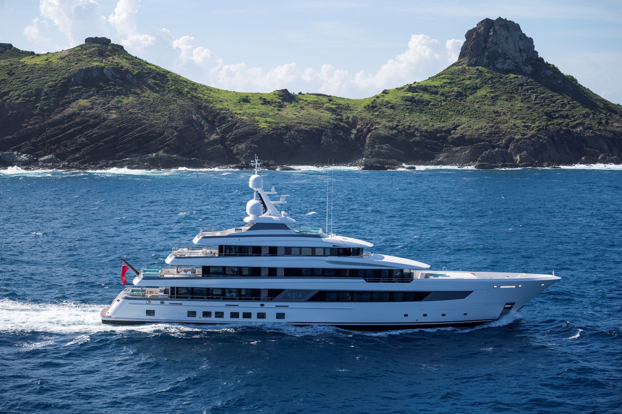 Home - Hakvoort Shipyard